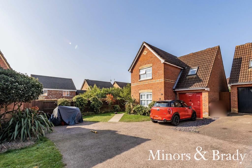Dalbier Close, Norwich 3 bed detached house - £355,000