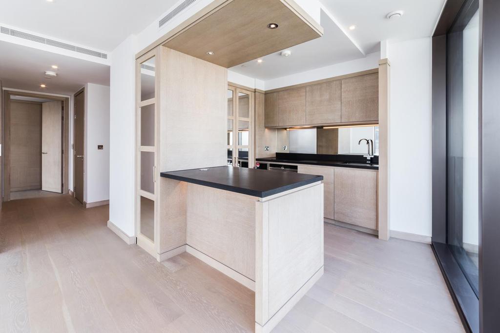 Legacy Building, Embassy Gardens... 2 bed apartment - £3,900 pcm (£900 pw)