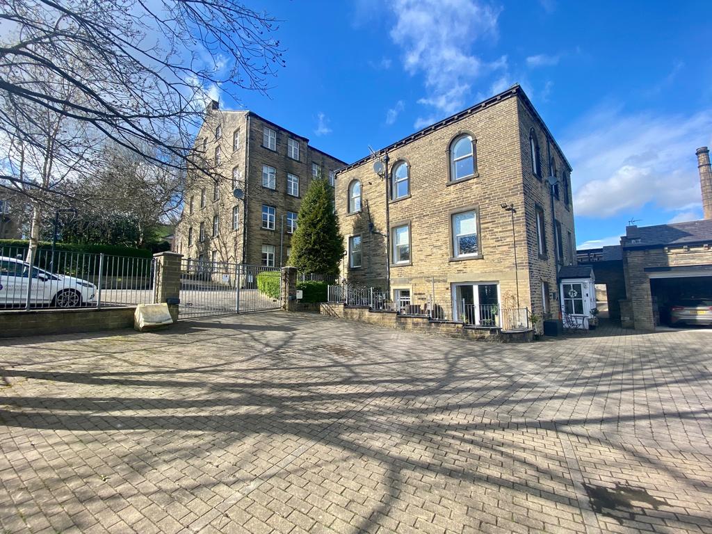 Oats Royd Mill, Dean House Lane... 2 bed apartment - £199,000