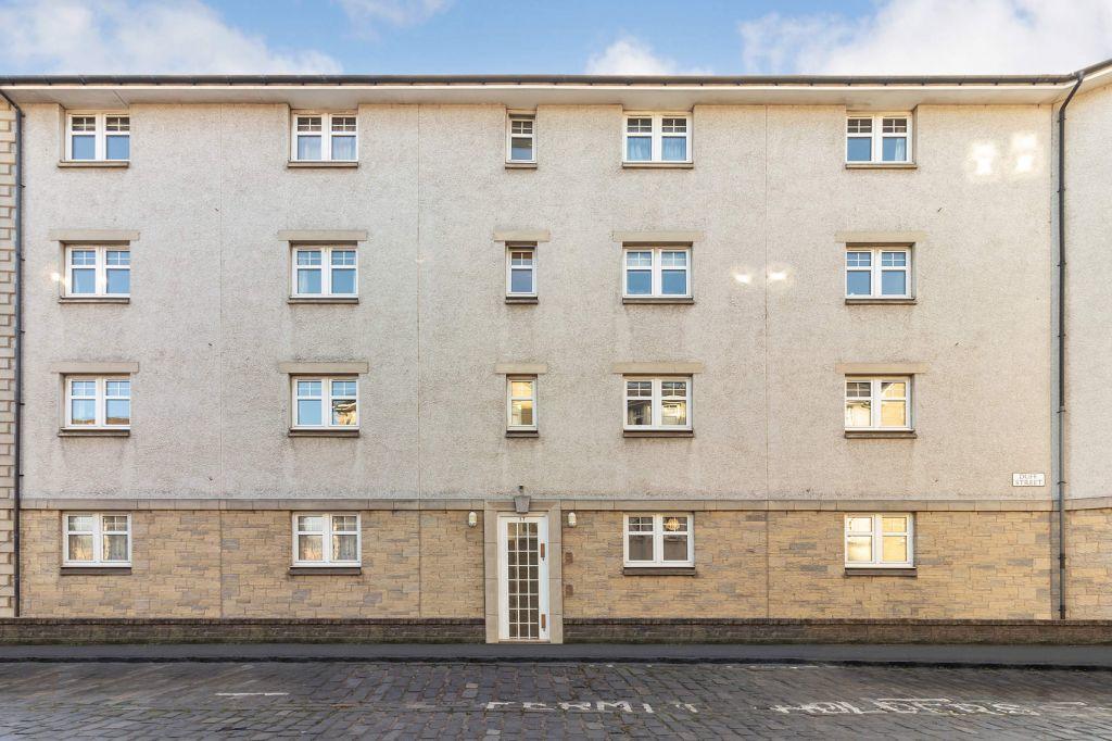Duff Street, Dalry, Edinburgh, EH11 2 bed flat - £1,295 pcm (£299 pw)
