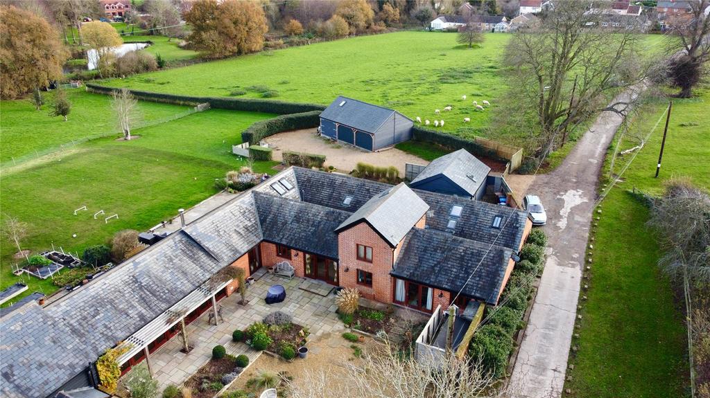 The Street, Washbrook, Ipswich, IP8 5 bed link detached house - £1,100,000