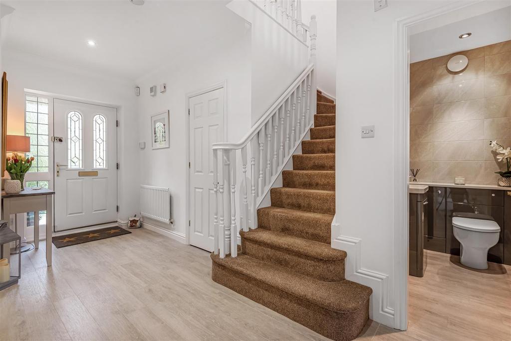 Booth Drive, Finchampstead, Berkshire, RG40 4HL 4 bed detached house ...