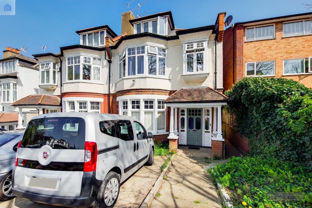 Eversley Park Road, London, N21 1 bed flat - £335,000