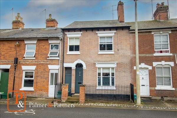 Priory Street, Colchester, CO1... 3 bed terraced house - £375,000