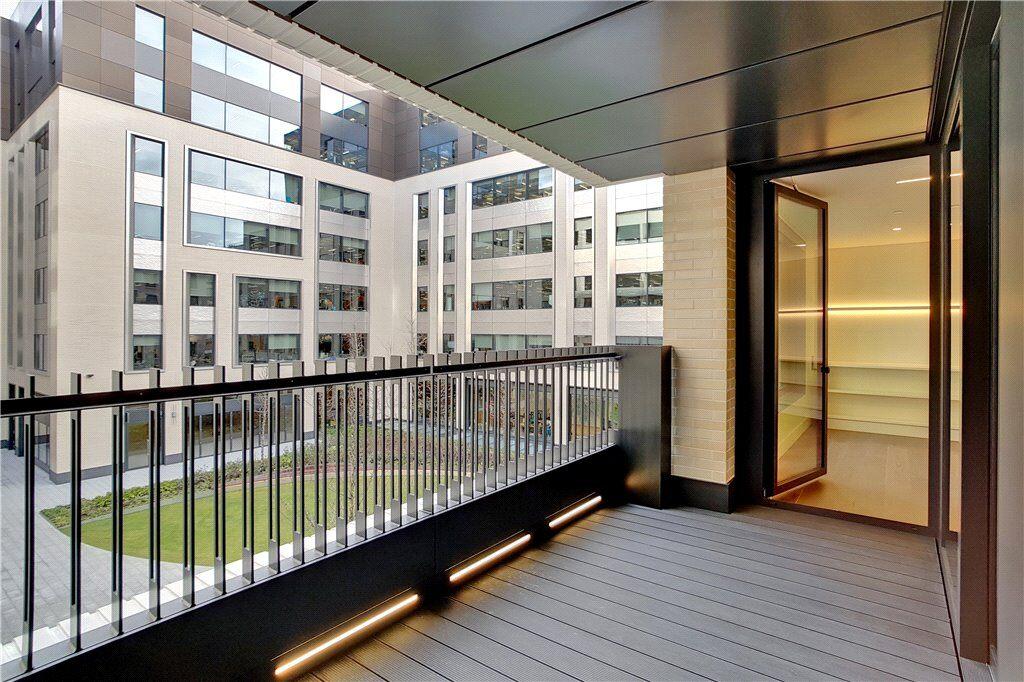 Rathbone Square 37 Rathbone Place... 2 bed apartment - £2,000,000