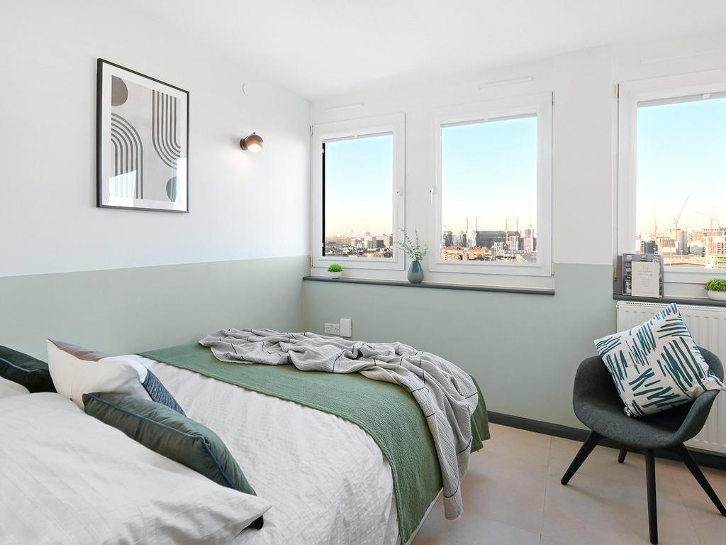 UNCLE Stockwell, 60 Courland Grove, SW8 Studio - £1,313 pcm (£303 pw)