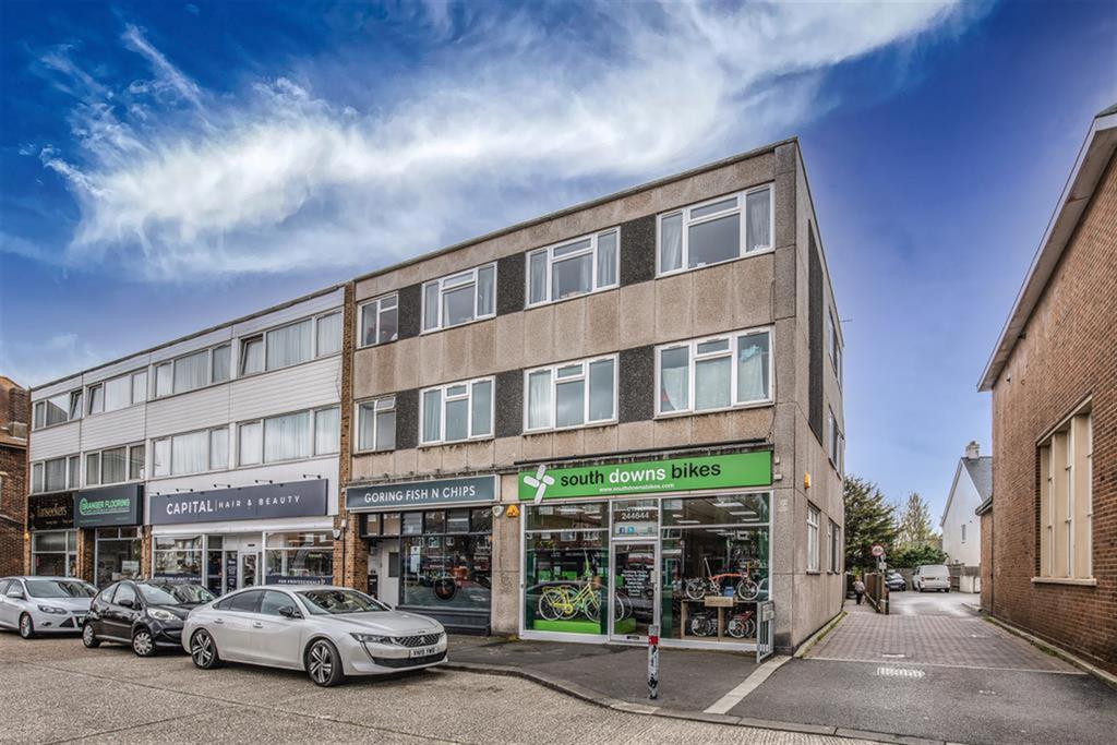 First Floor Flat, Goring Road, Goring... 2 bed flat - £175,000