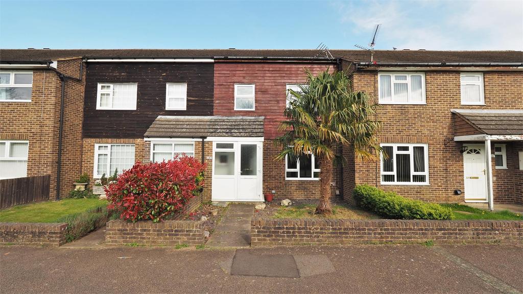 Reculver Walk, Maidstone 3 bed terraced house - £300,000