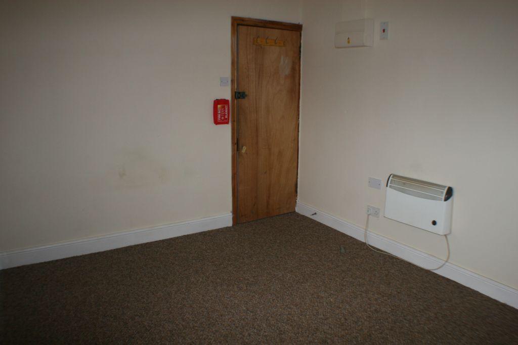 York Road, SS1 Studio - £475 pcm (£110 pw)