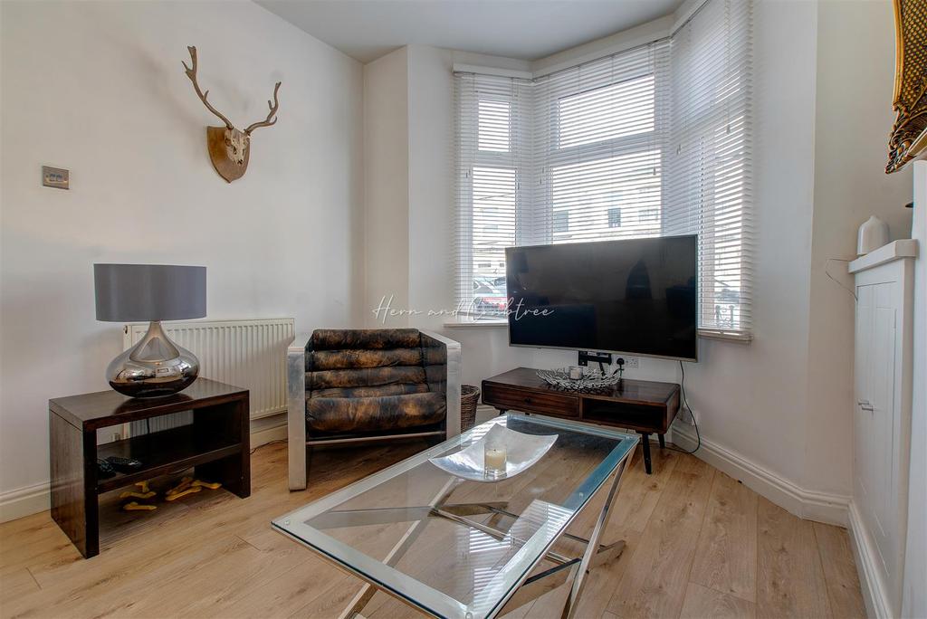 Monmouth Street, Grangetown, Cardiff 3 bed terraced house - £275,000