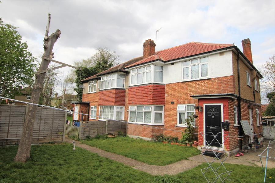 Harrow Road, Wembley, HA0 2PX 2 bed maisonette - £350,000