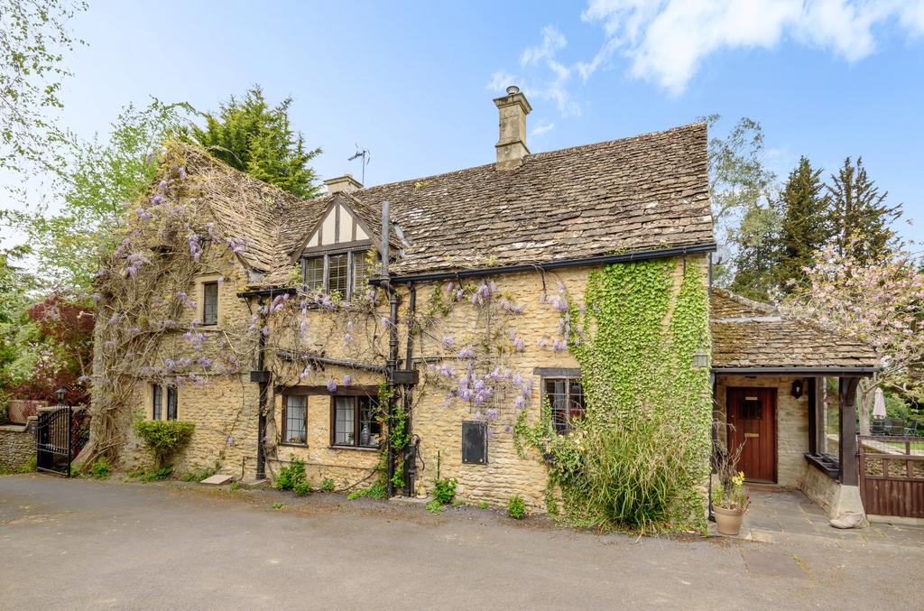 Hill Street, Hilperton, Wiltshire, BA14 4 bed detached house - £850,000