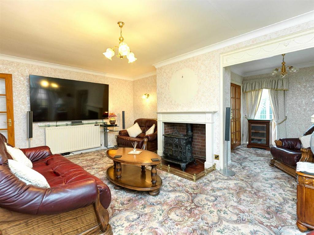 Condover, Shrewsbury 4 bed detached house - £560,000