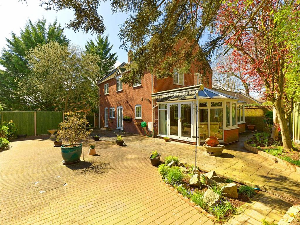 Condover, Shrewsbury 4 bed detached house - £560,000