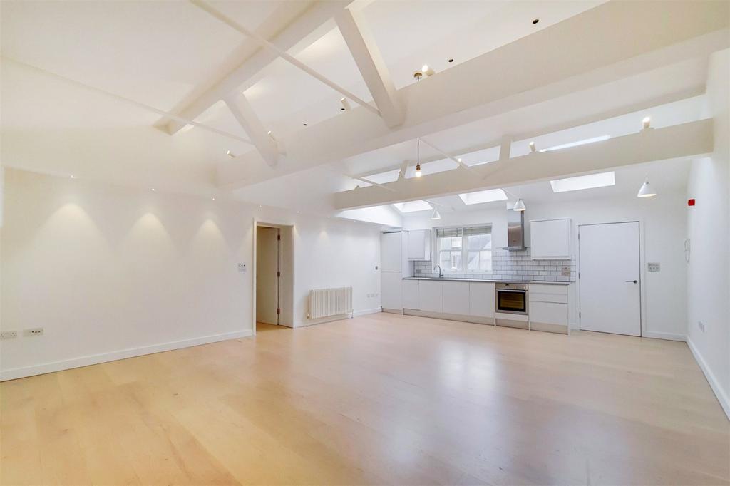 Rupert Street, London, W1D 2 bed apartment to rent - £4,008 pcm (£925 pw)