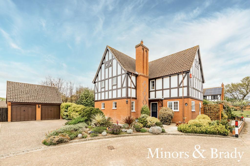 Abbot Road, Horning 4 bed detached house - £595,000