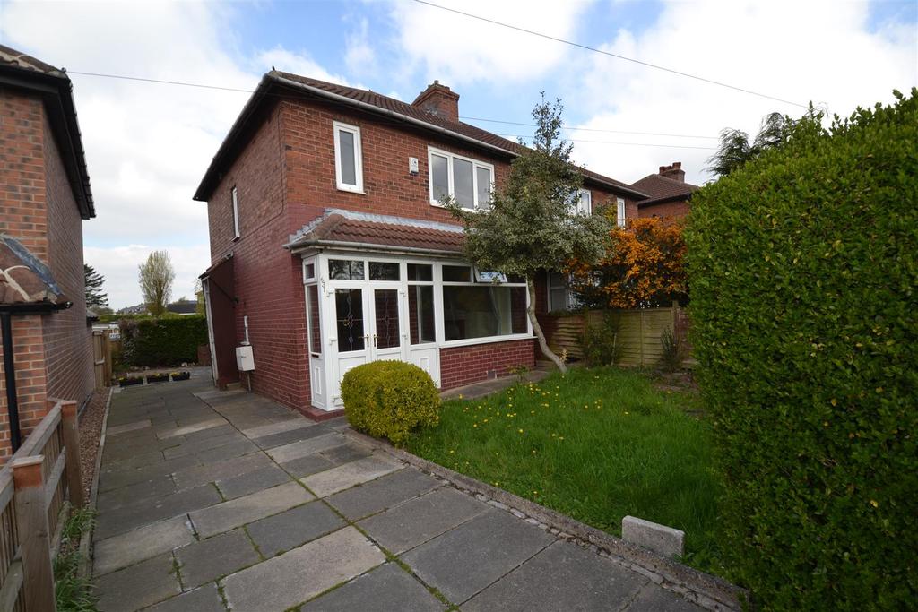 Hunsworth Lane, East Bierley, Bradford 3 bed semi-detached house - £200,000