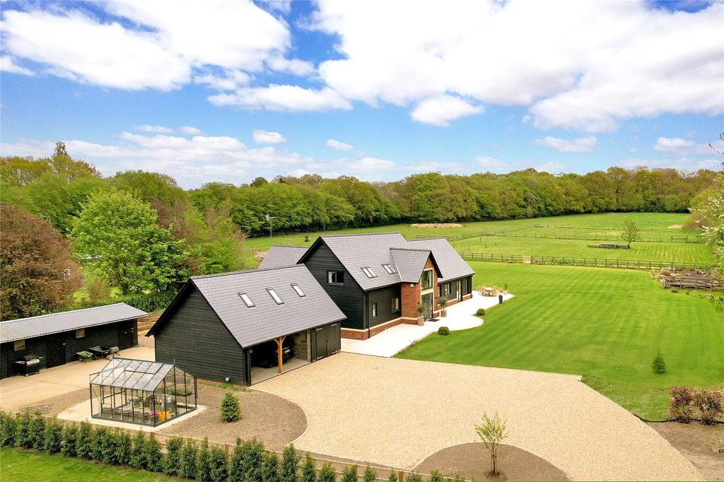 Goring Heath, Reading, Oxfordshire, RG8 4 bed detached house - £2,395,000