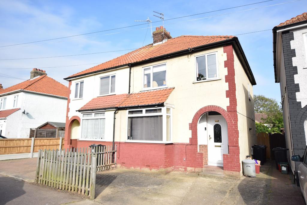 Clacton-on-Sea 3 bed semi-detached house - £270,000