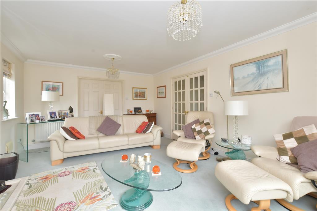 Broadmark Lane, Rustington, West Sussex 4 bed detached house - £810,000