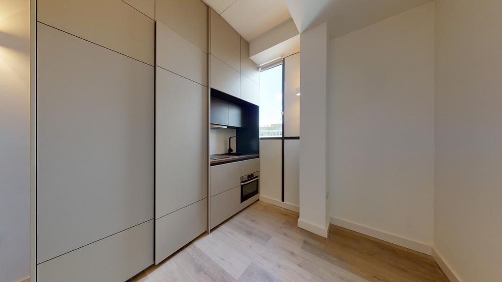 George Street Studio - £600 pcm (£138 pw)