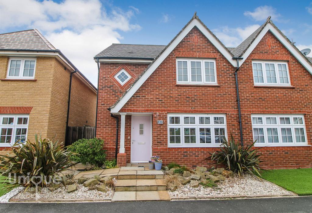Windward Avenue Fleetwood Fy7 3 Bed Semi Detached House For Sale £