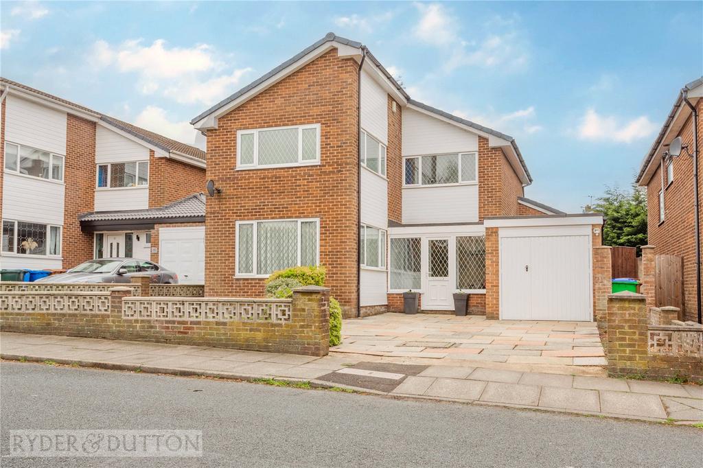 Sunningdale Drive, Heywood, Greater... 4 bed detached house - £325,000