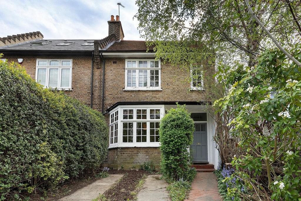 Norwood Road, SE24 2 bed flat - £550,000