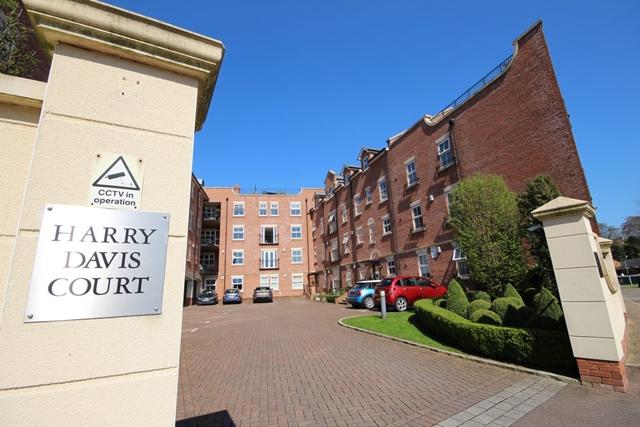 Harry Davis Court, Worcester 1 bed ground floor flat - £775 pcm (£179 pw)