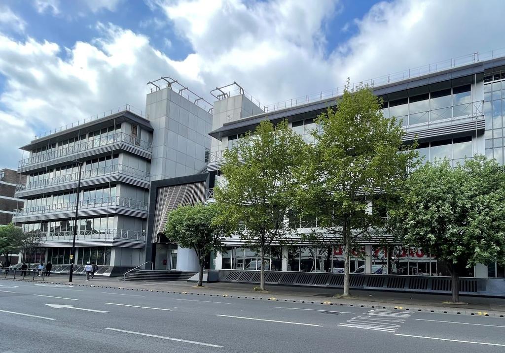 Flat 11 Trinity Square, 23-59 Staines... Studio - £145,000