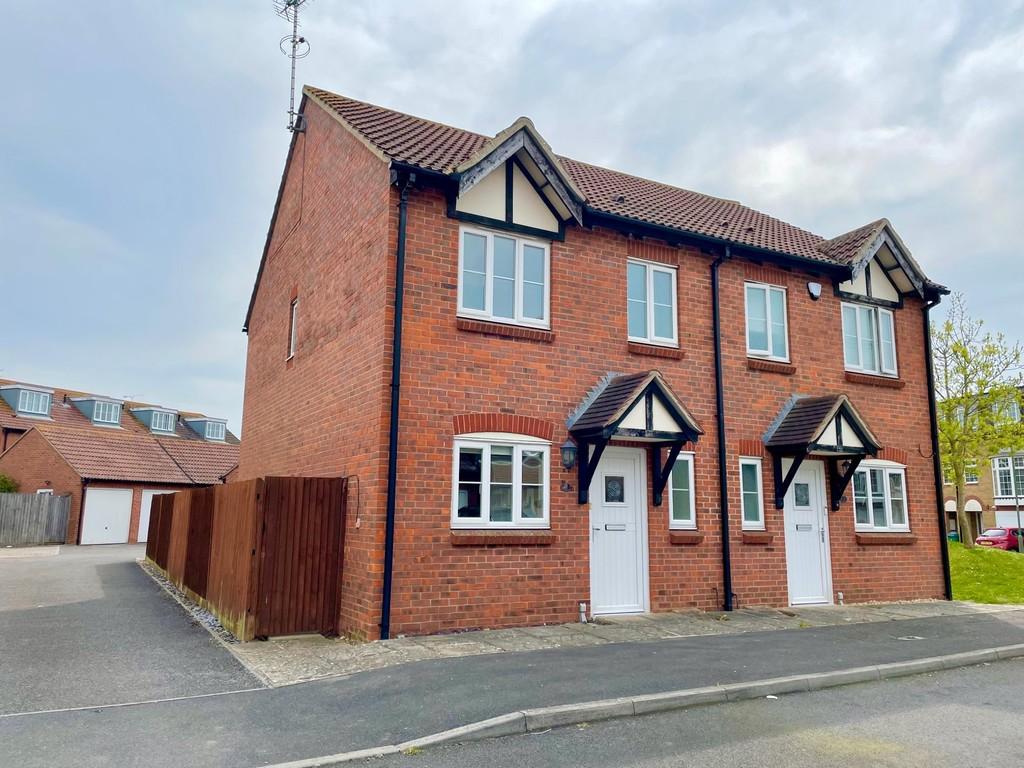 The Darlingtons, Rustington 3 bed semi-detached house - £375,000