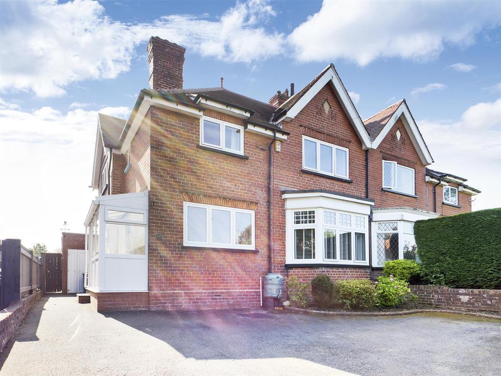 Hackness Road, Scarborough 4 bed semi-detached house - £350,000