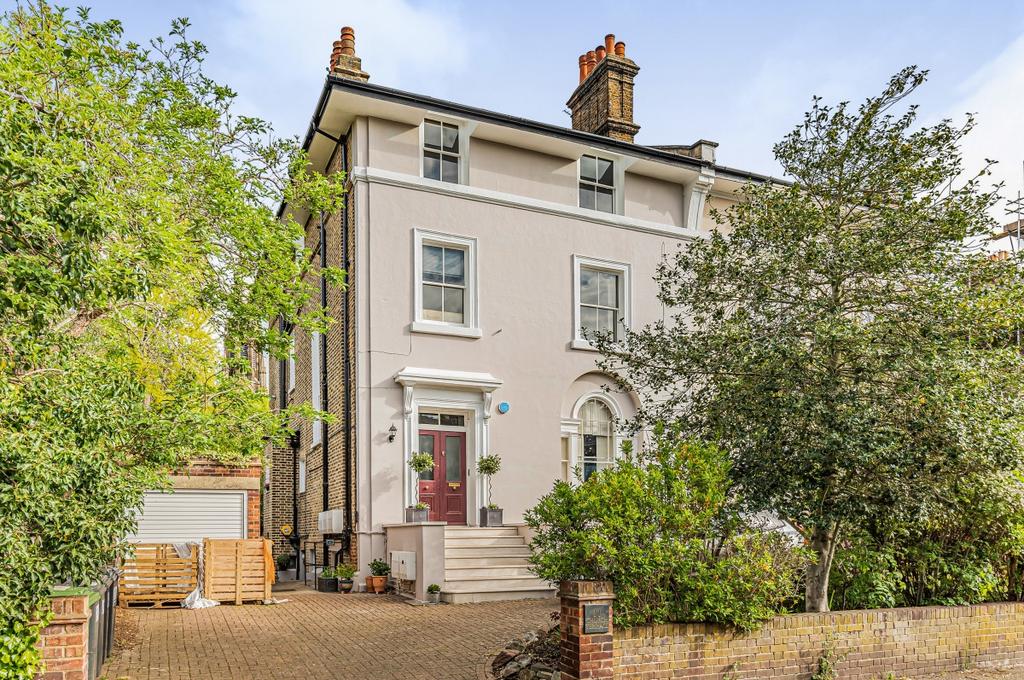Church Terrace London SE13 1 bed flat - £420,000