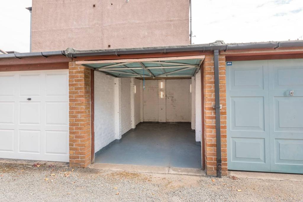 Garage, 3/3 East Champanyie... Parking - £39,000