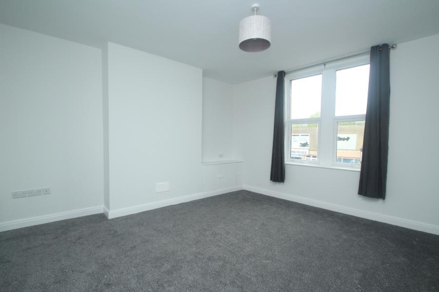 HIGH STREET, STARBECK, HG2 7JE 2 bed apartment - £695 pcm (£160 pw)