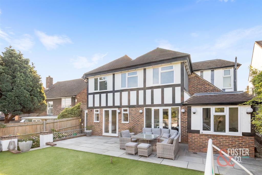 Brangwyn Avenue Brighton 4 Bed Detached House £1 150 000