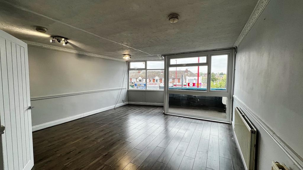 Kingsbury Road Erdington Birmingham 3 Bed Maisonette £700 Pcm £162 Pw
