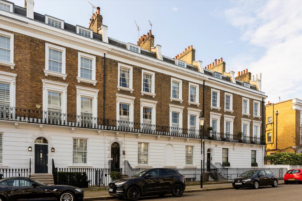 Hobury Street, Chelsea, London, SW10 2 bed flat - £1,200,000