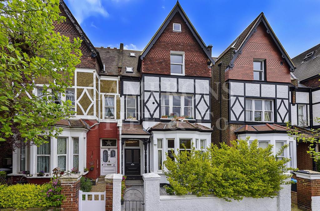 Cranhurst Road, London, NW2 2 bed flat - £699,950