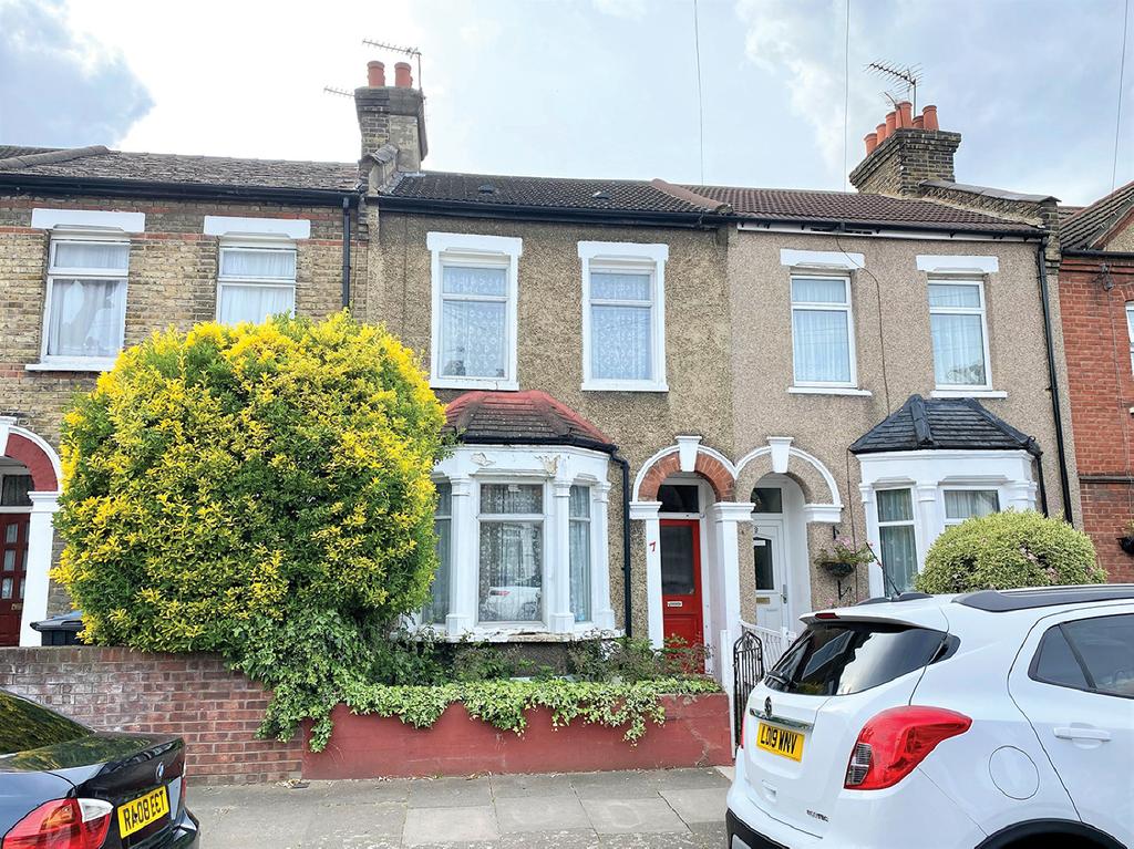 7 Junction Road, Edmonton 2 bed house - £320,000