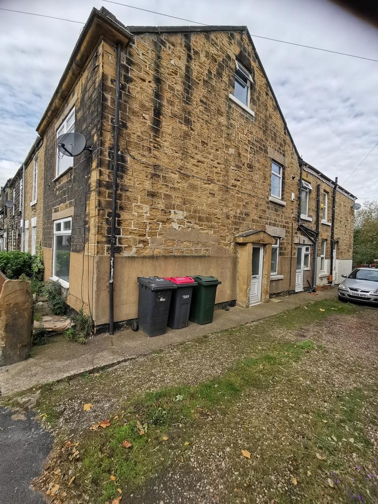 Doncaster Road, Wath-upon-Dearne S63 3 bed end of terrace house - £690 ...
