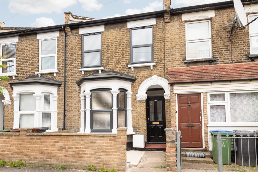 Matcham Road, Leytonstone, London... 4 bed terraced house - £750,000