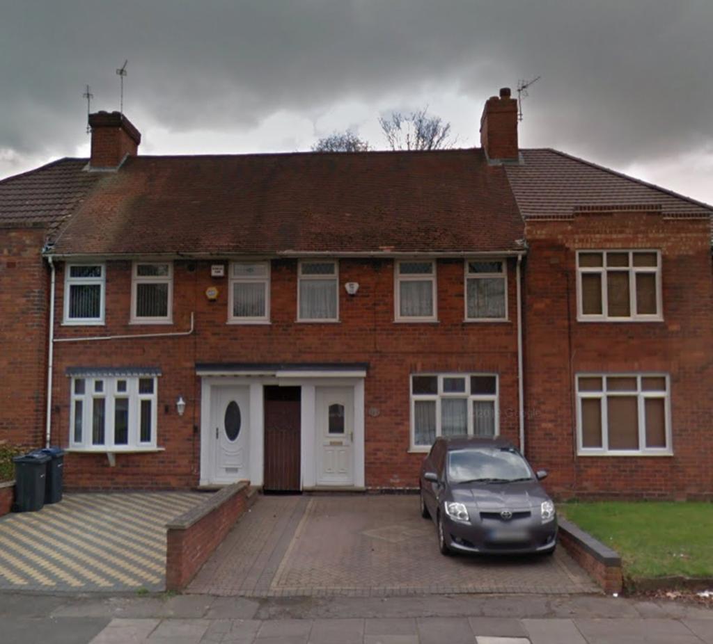 HOUSE SHARE - HALL GREEN, LAKEY LANE 1 bed in a house share - £40 pcm ...
