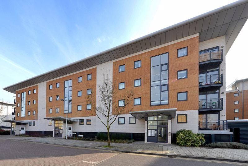 Fishguard Way, London 2 bed apartment - £1,650 pcm (£381 pw)