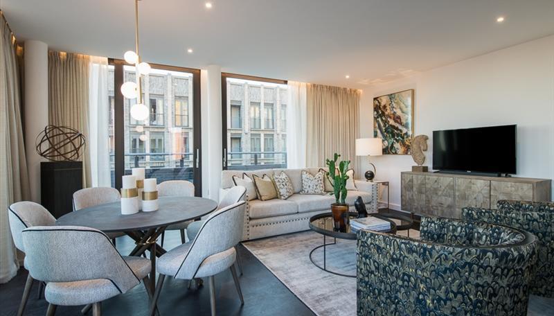 Thornes House, Nine Elms, SW11 3 bed penthouse - £8,038 pcm (£1,855 pw)