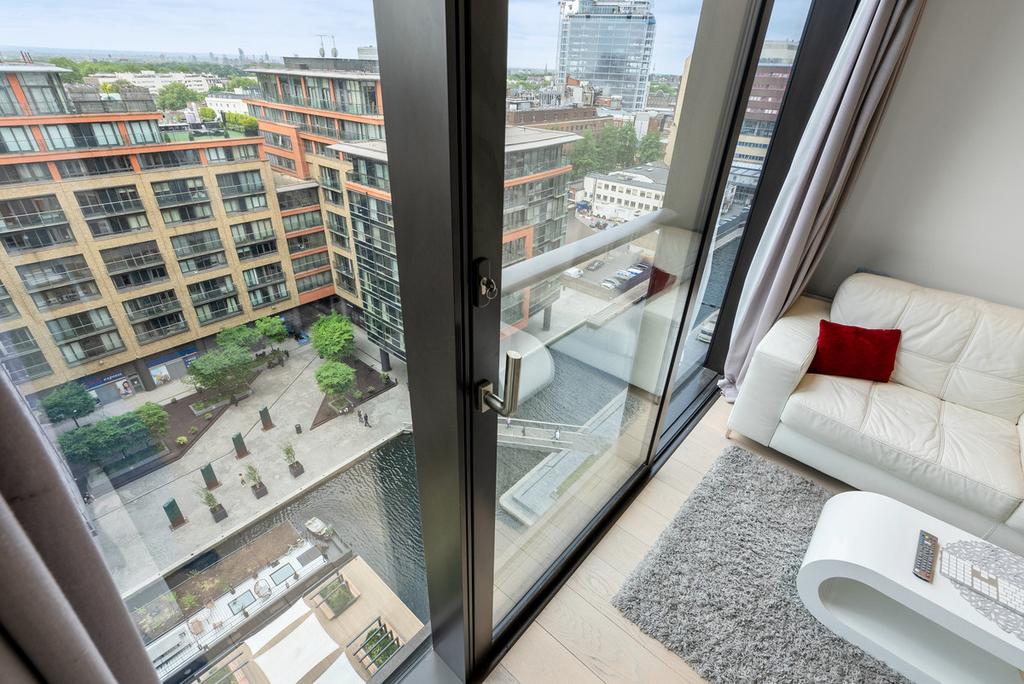 3 Merchant Square, London, W2 1 bed apartment - £2,990 pcm (£690 pw)
