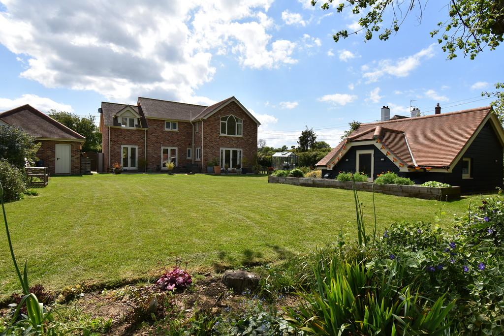 Earl Soham, Woodbridge, Suffolk 4 bed detached house - £750,000