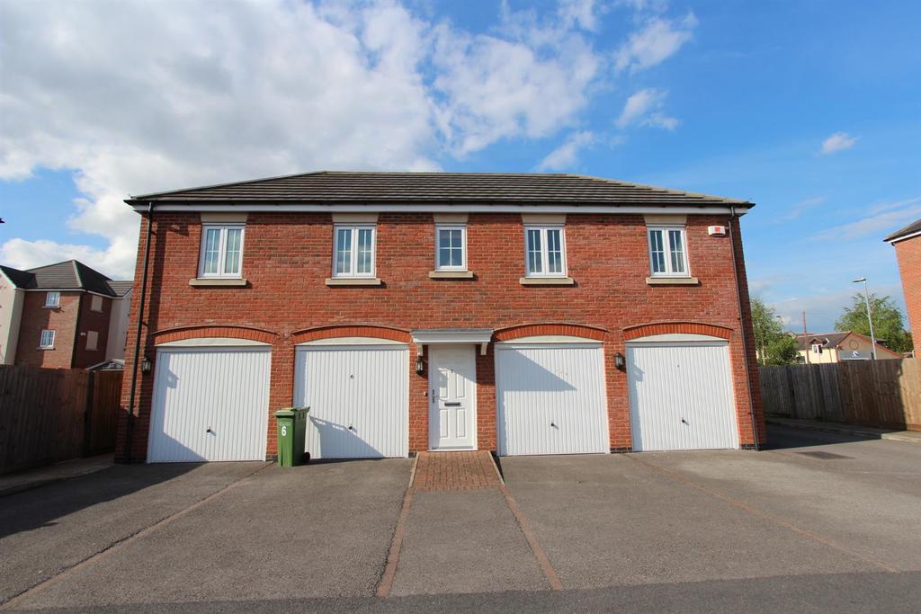 Two Steeples Square, Wigston 2 bed coach house - £850 pcm (£196 pw)