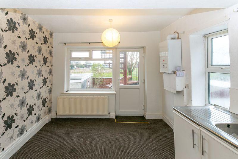 Thornton Road, Morecambe, LA4 1 bed in a flat share - £360 pcm (£83 pw)