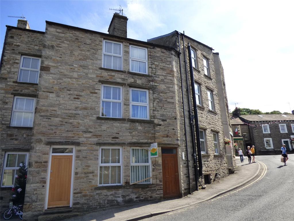 The Holme, Hawes, North Yorkshire, DL8 3 bed terraced house - £255,000